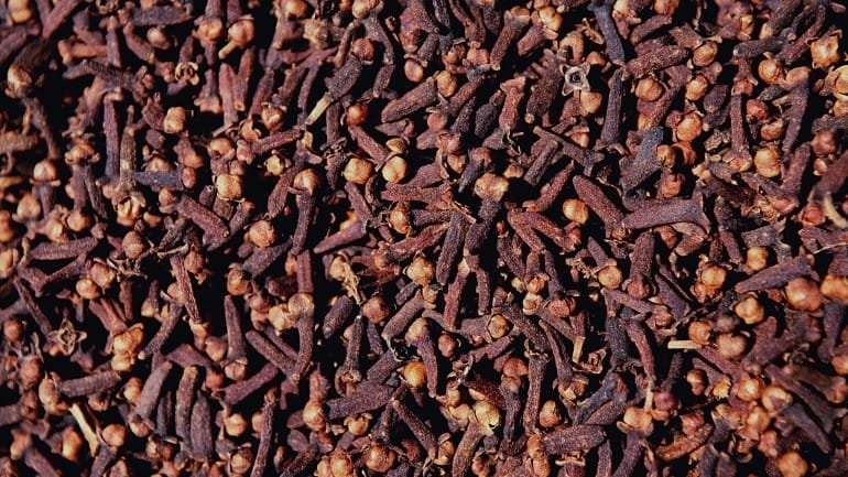 Mengenal Manfaat Dari Cengkeh - De Orchids