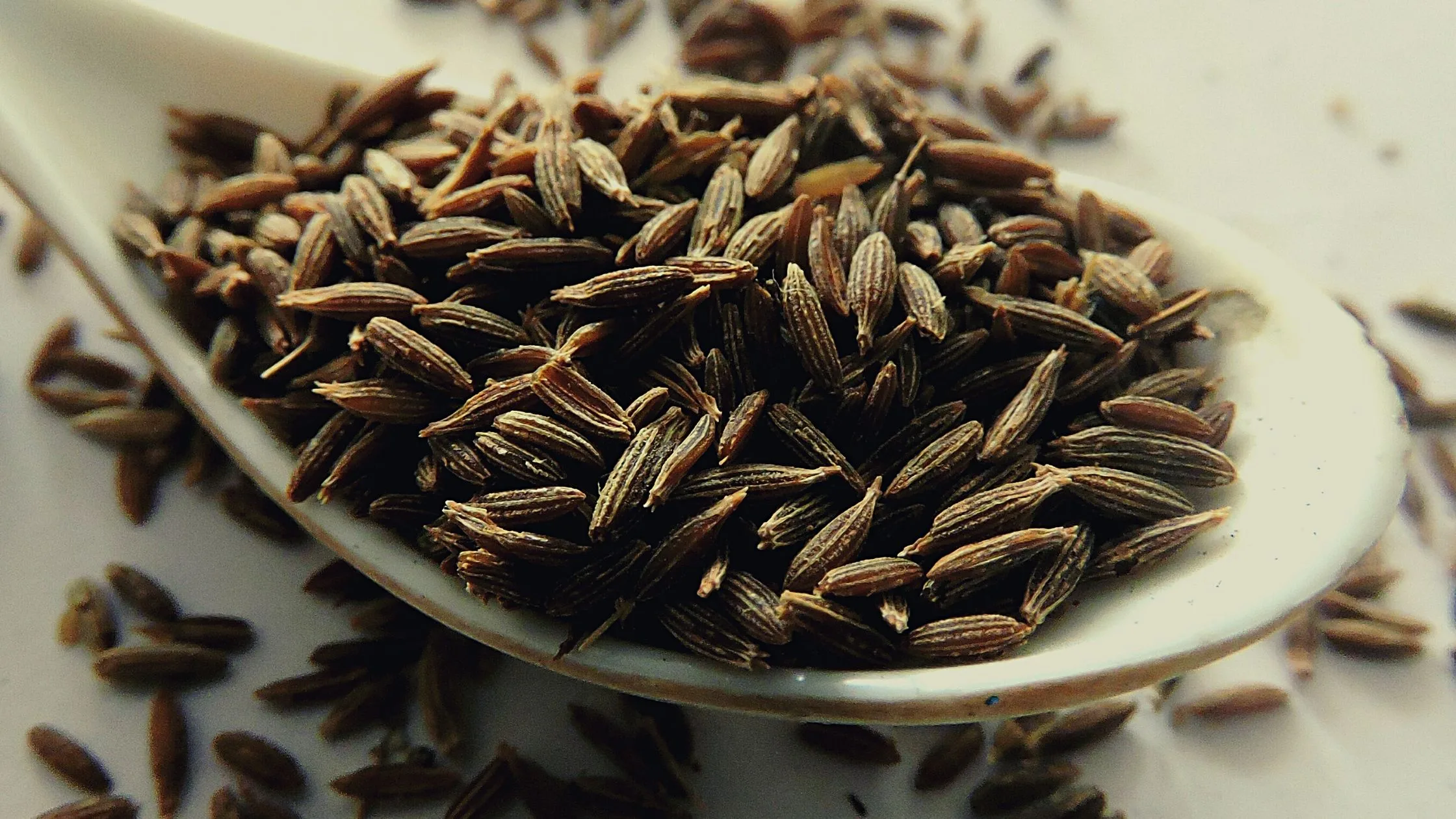 Kandungan Sahang dan Manfaatnya - De Orchids